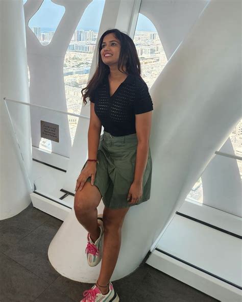 Ariyana's Style is the Perfect Mix of Class and Charm | Ariyana's Style ...