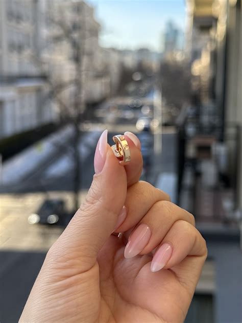 Серьги Cartier Love купить в Москве за 215 000 руб. Женские Розовое ...