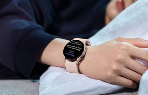 Samsung выпустила смарт-часы Gear S3 Tumi Special Edition