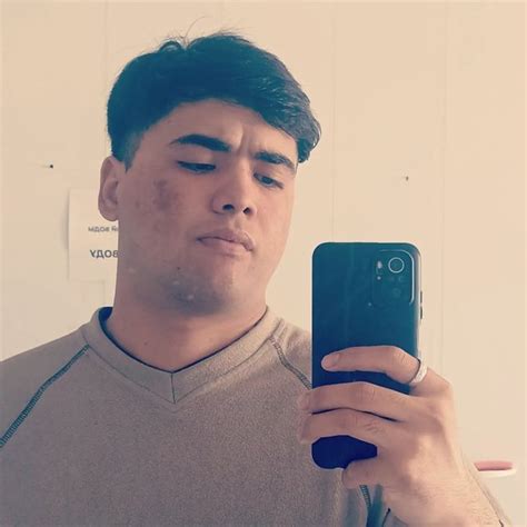 @iskandarovv_410 on Threads