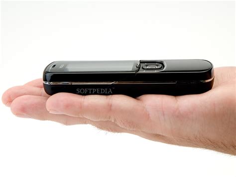 Nokia 8600 Luna Review