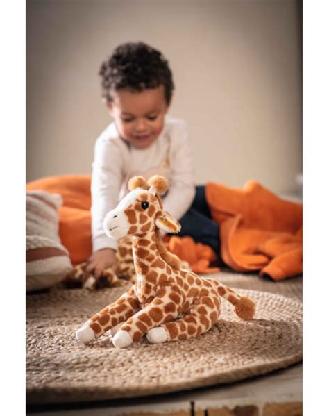 Steiff Giraffe Gina 25 cm hellbraun gefleckt sitzend 067631 kaufen ...
