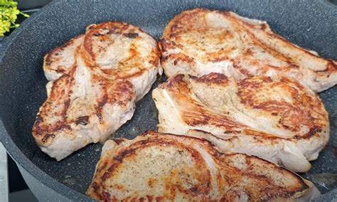 Мясо на сковороде вкуснее шашлыка. Хитрость в маринаде из лука: держим ...