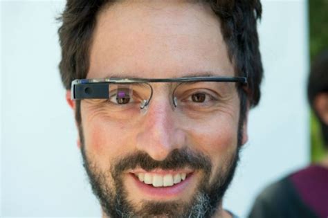 Google презентовала "умные очки" (ВИДЕО)