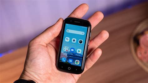 Эксклюзив: обзор Jelly 2 — самый маленький 4G-смартфон в мире. Меньше ...