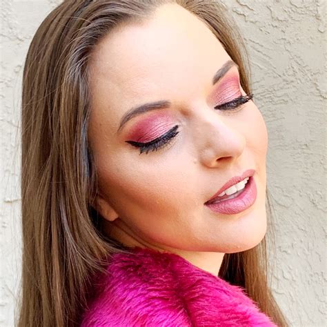 Tati Beauty Palette Review - V1 Textured Neutrals * Always In High Heels