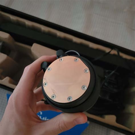 Fractal Design Lumen S36 (used less than 2 months) | Jawa