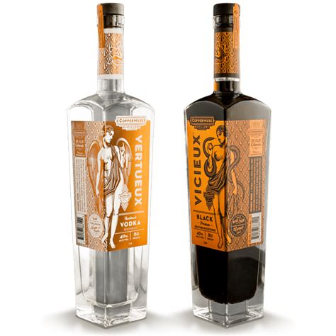 Лучшая упаковка апреля | Botellas de licor, Botella de vodka, Botellas ...
