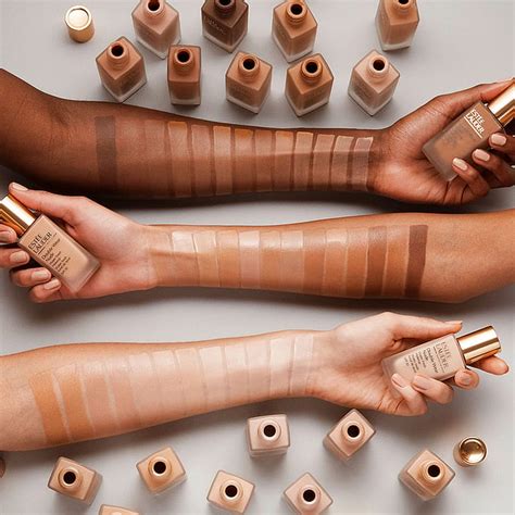 Køb Estée Lauder Double Wear Stay-In-Place Makeup 1N0 Porcelain - Matas