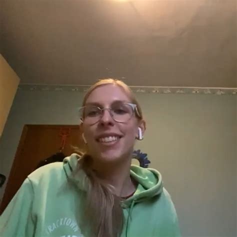 Giulia is 28 and lives in Italy. She has been struggling with acne ...