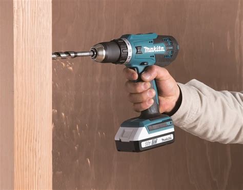 Makita DF488DWE Aku vrtací šroubovák Li-ion 18V/1,5Ah G | TSBOHEMIA.CZ