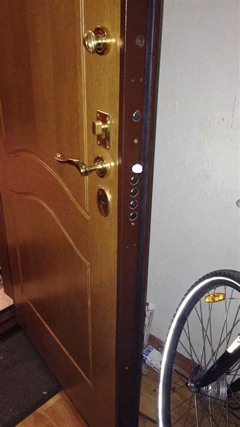 Установка панелей МДФ на входной металлической двери цена Королев Locks ...