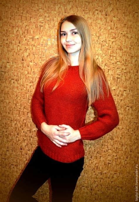 Кофта теплая для девушки вязанная спицами "Кармин" в интернет-магазине ...