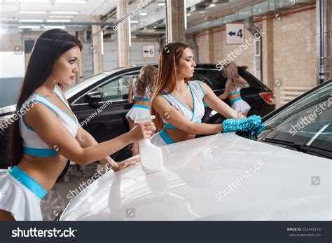 Two Sexy Girls Formula 1 Style Stock Photo 552445210 | Shutterstock