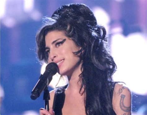 Review: Amy - Old Ain't Dead