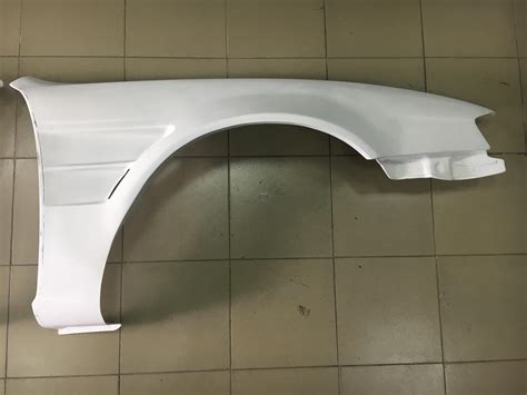 Крылья пластиковые +75мм с жабрами Nissan Silvia S14 / 200SX Kouki ...