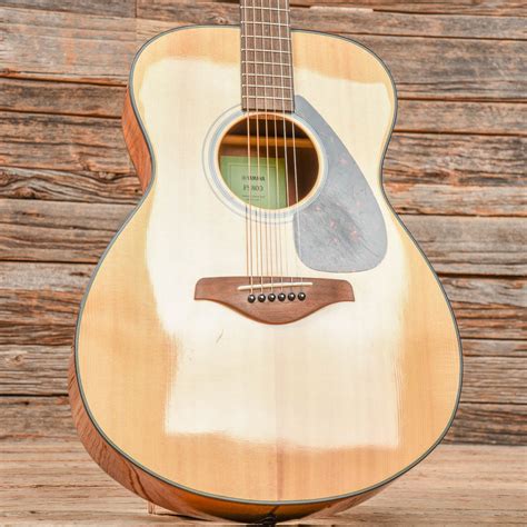 Yamaha FS800 Natural – Chicago Music Exchange