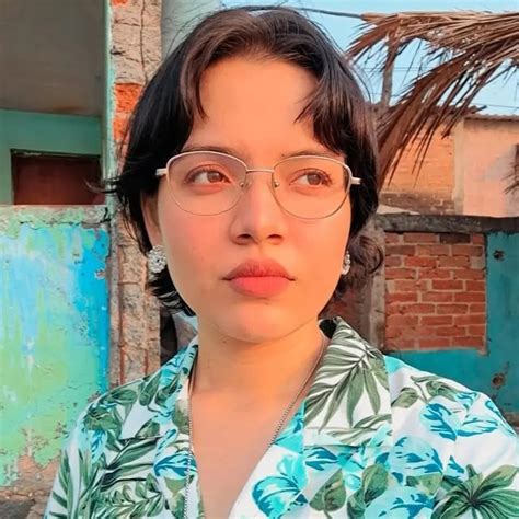 xiomy (@xiomy_lynx) • Threads, Say more