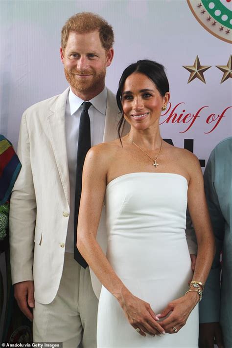 Prince Harry and Meghan Markle are 'running out of time' to rejoin Royal Family because William ...