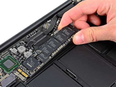 SSD 128Gb Macbook Air 11 inch 2012 | Applecare Center