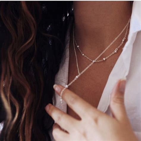Подвеска Нефертити с белым бриллиантом в магазине «Symptom Jewelry» на ...