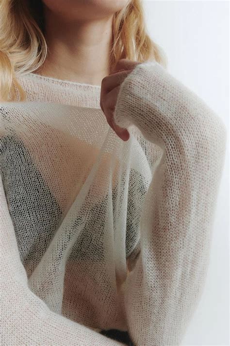 Джемпер-паутинка купить в интернет-магазине DAISYKNIT