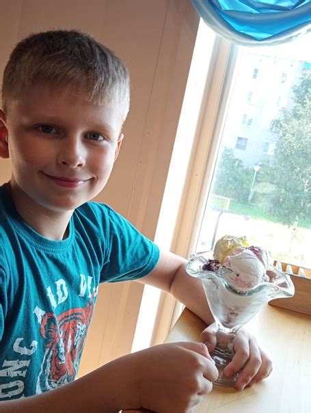 Сегодня праздник у детишек, День защиты всех детей, Для девчонок и ...