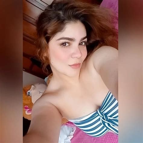 Carolina moreno🌸 (@carolina_moreno1_) • Threads, Say more