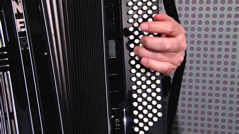 Heinz Hox - Technical Basics Video 12 - Die Dur-Tonleiter im Bass - YouTube