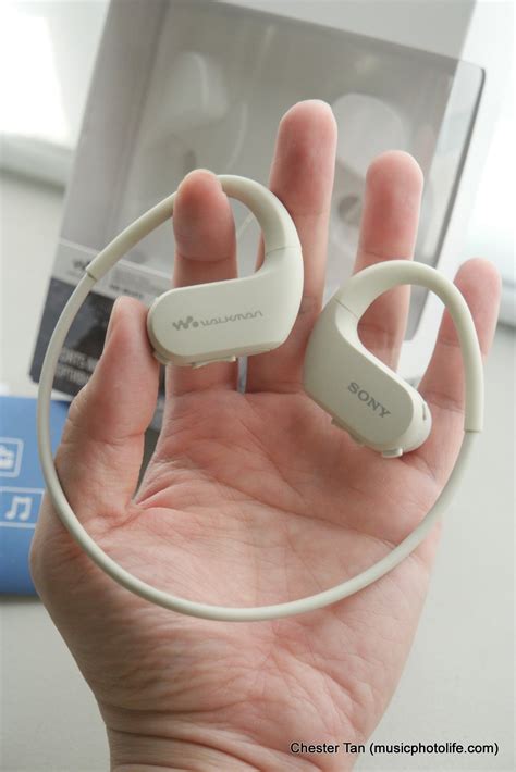 Sony NW-WS413 Sports MP3 Player Review: It's Salt Waterproof!