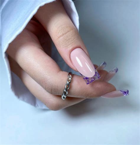 Выкладкой френч. Сухоцветы. Ногти Краснодар in 2024 | French nails ...
