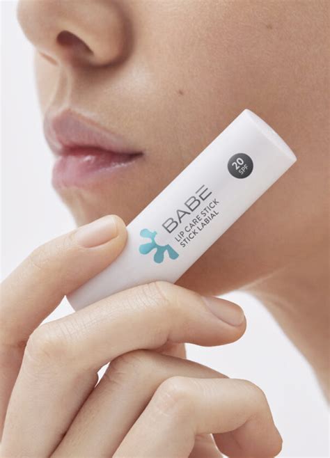 Stick Labial SPF 20 - Laboratorios BABÉ | La Fórmula del Cuidado