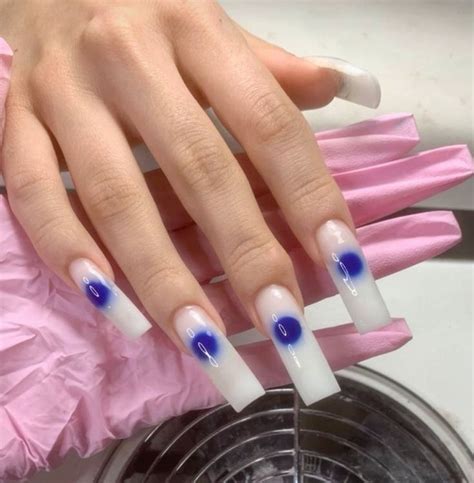 Маникюр | Дизайны | Manicure, Glow nails, Silver nails
