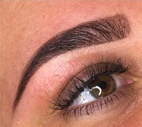 Benefits of Henna Brows - The Beauty Training School