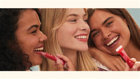 World's Best Lip Balm with Lanolin | Lanolips Europe