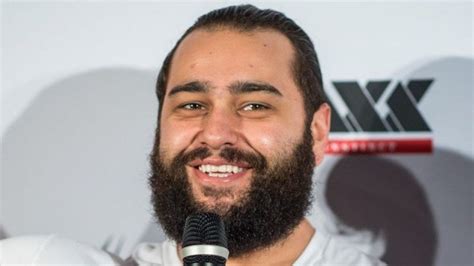 Rusev takes a shot at AEW on Twitter