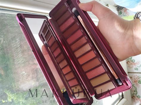 Eveline Cosmetics Ruby Glamour Eyeshadow Palette - Палетка теней для ...