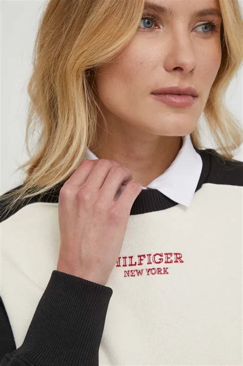 Кофта Tommy Hilfiger жіноча колір бежевий візерунок | ANSWEAR.ua