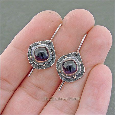 Серьги с иолитом | Earrings, Personalized items, Nile
