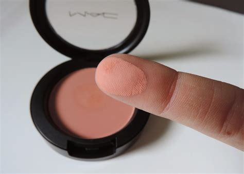 Simple Charm Beauty: MAC Melba Powder Blush + Dupe?
