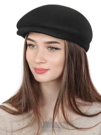 Женская кепка Юлиана из фетра классической формы с небольшим козырьком ...