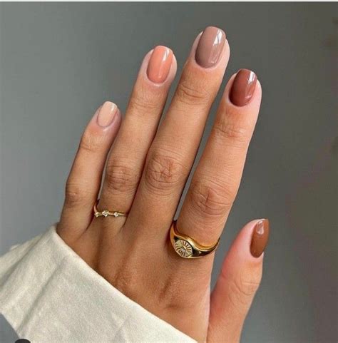 Pin de Мария Панина en ногти | Manicuras, Manicura de uñas, Uñas cortas