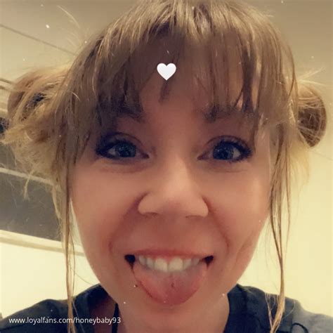 Honey Baby's videos and clips | Official account | LoyalFans