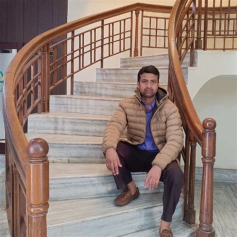 S Akhtar & Fahim Official TV - YouTube