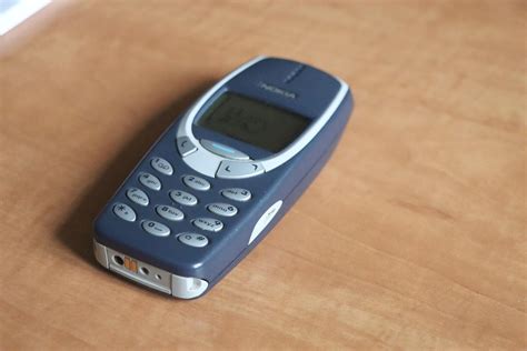 !!UNIKÁT!! PLNĚ FUNKČNÍ NOKIA 3310 V ČEŠTINĚ Z ROKU 2000 - Z FINSKA ...