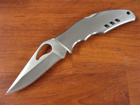 BYRD Flight Folding Knife Stainless Steel Handles ‣ Blade Master