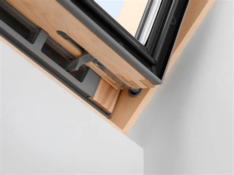 ᐅ Мансардные окна Velux GLL 1061 (ручка сверху) купить в Минске