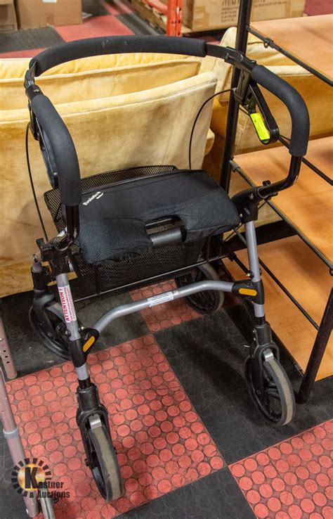 EVOLUTION WALKER, PIPER TALL WITH BASKET