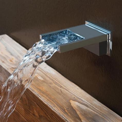 Каскадный излив Bossini Cascata XL E88500.030 (хром) купить - Интернет ...