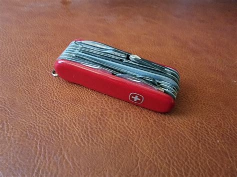 A very old Wenger Champ : r/victorinox